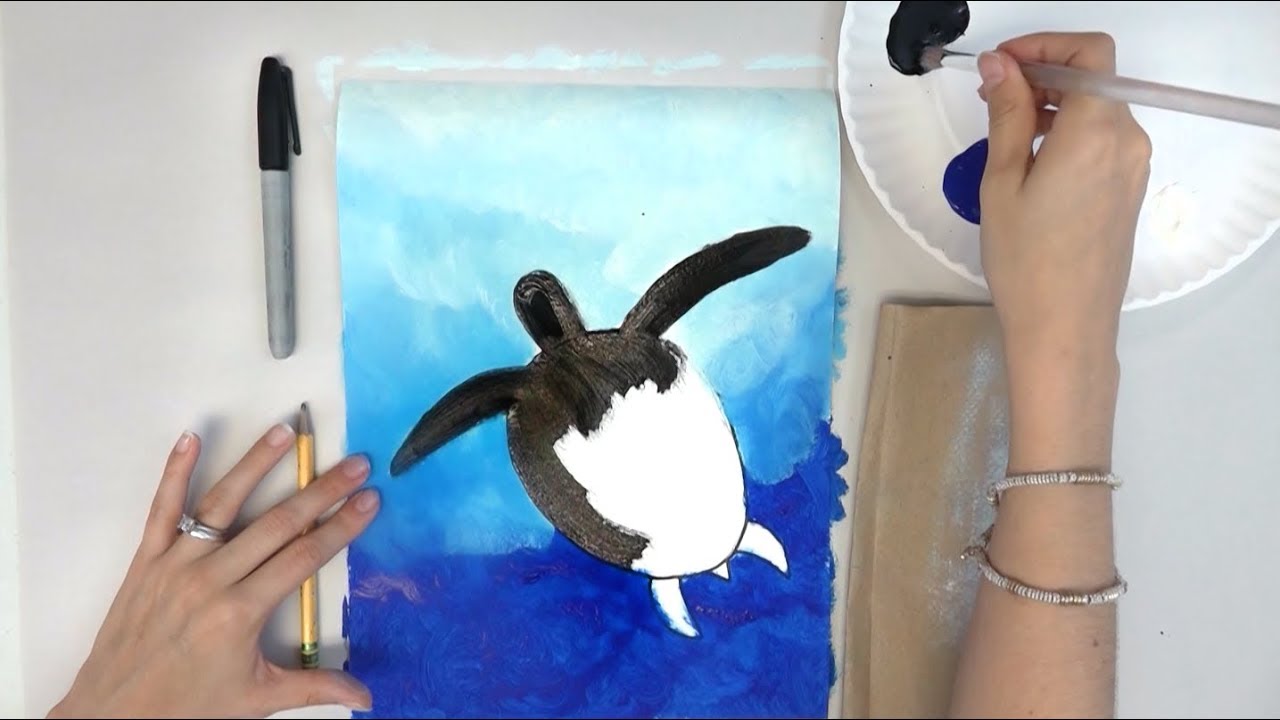 FREE inspyrartsED art lesson video: “Turtle Silhouette” inspired by Robert Wyland