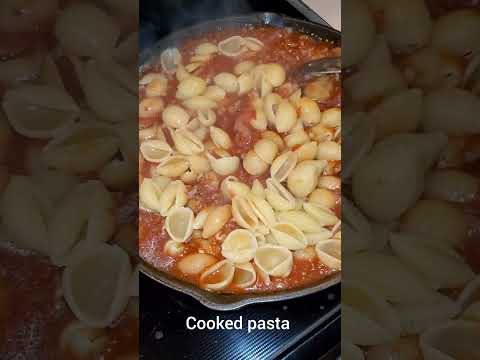 Spanish pasta dish