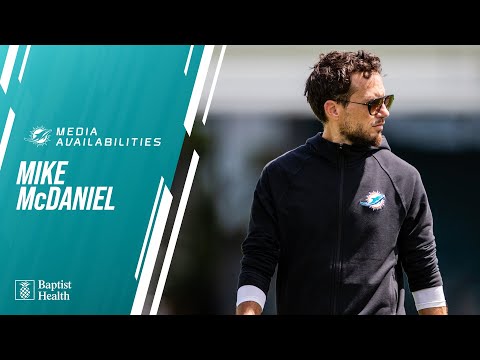 Coach Mike McDaniel meets with the media | Miami Dolphins