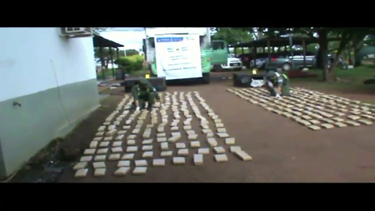 INCAUTAMOS MÁS DE 300 KILOS DE MARIHUANA