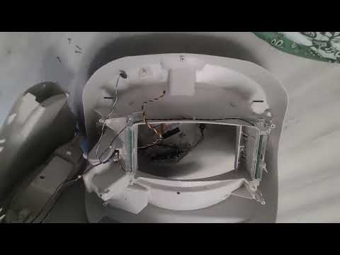 Catz: Litter Robot 3 blue flashing light, drawer empty, circuit boards cleaned; dfi replacement.