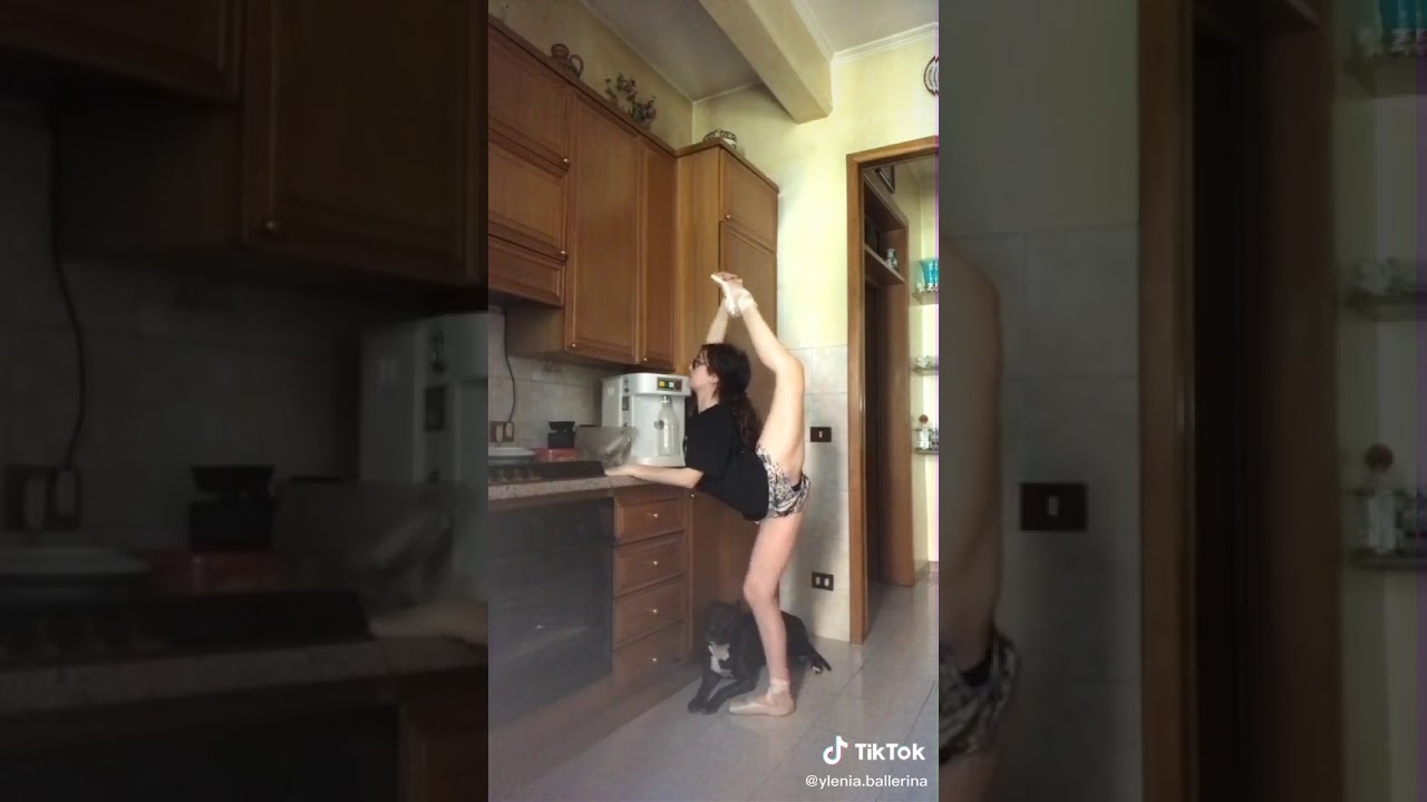 upshort teen TIKTOK VIDEO(1)