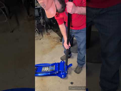 Harbor Freight Daytona Floor Jack and Jack Stands Review