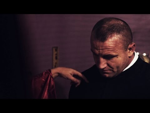 Adrian Markowski „Sąsiady” – Blog Charliego Bibliotekarza