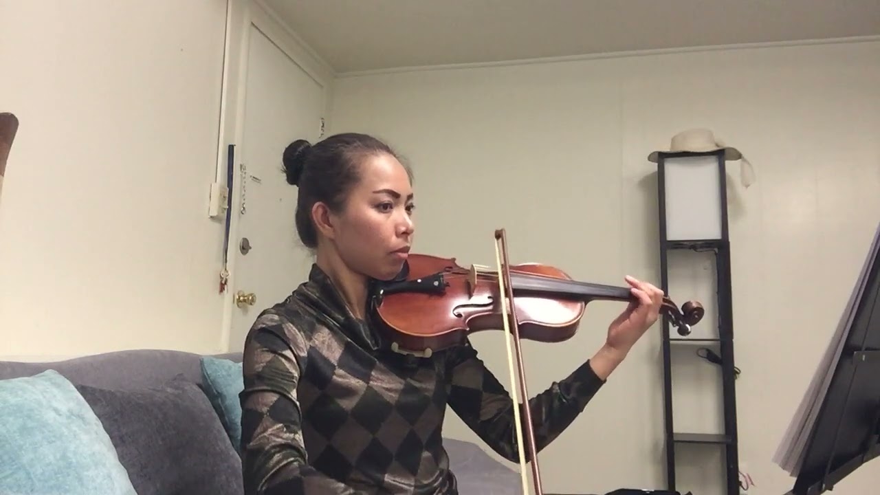 Away in a Manger - Violin 1