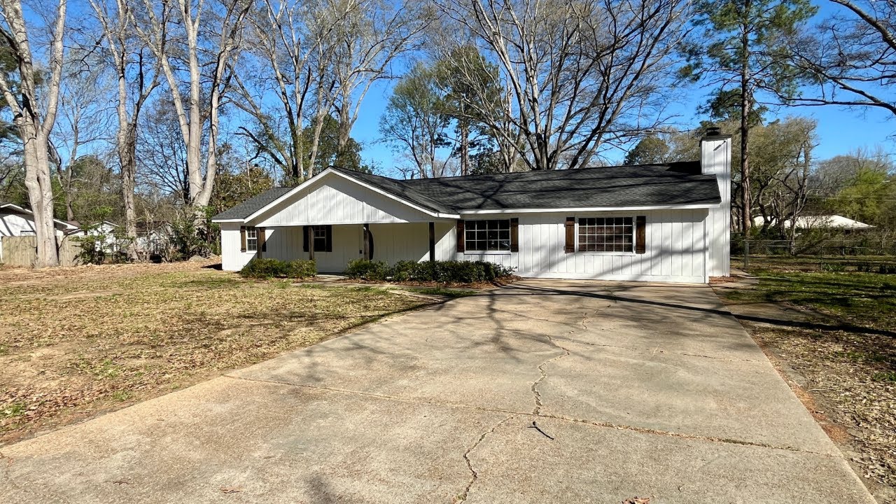 144 Mackey Dr Madison, MS 39110