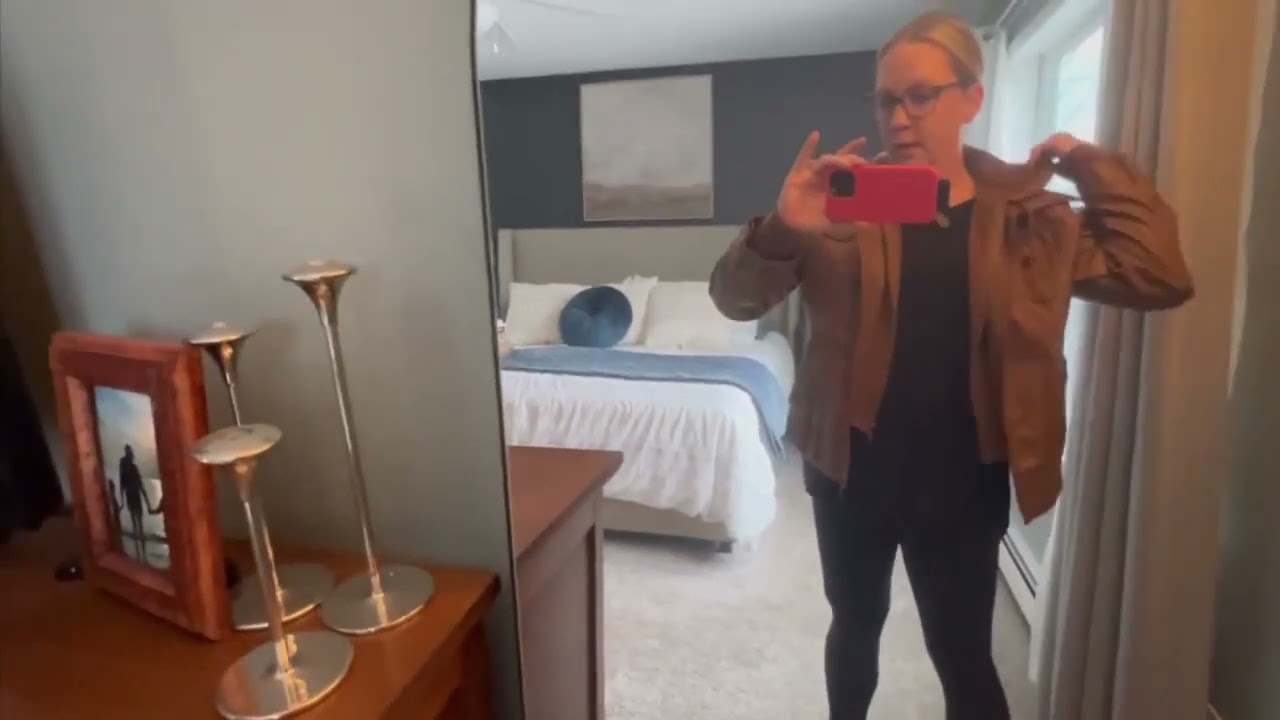 Tanming Women's Removable Hooded Faux Leather Jackets