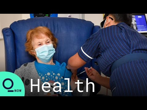 First Covid-19 Vaccines Administered in U.K. to Elderly, Health Care Workers