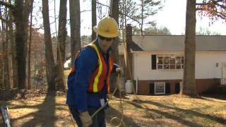 Groundman Overview | What is a groundman? - Zippia