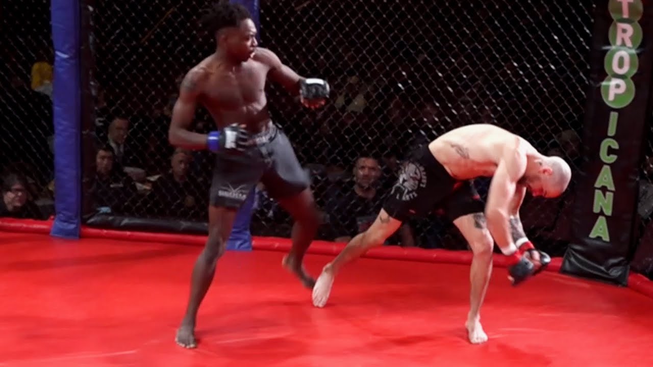 Lou Neglia's Ring Of Combat 88 | Marcus Reid vs Zach Siemasko