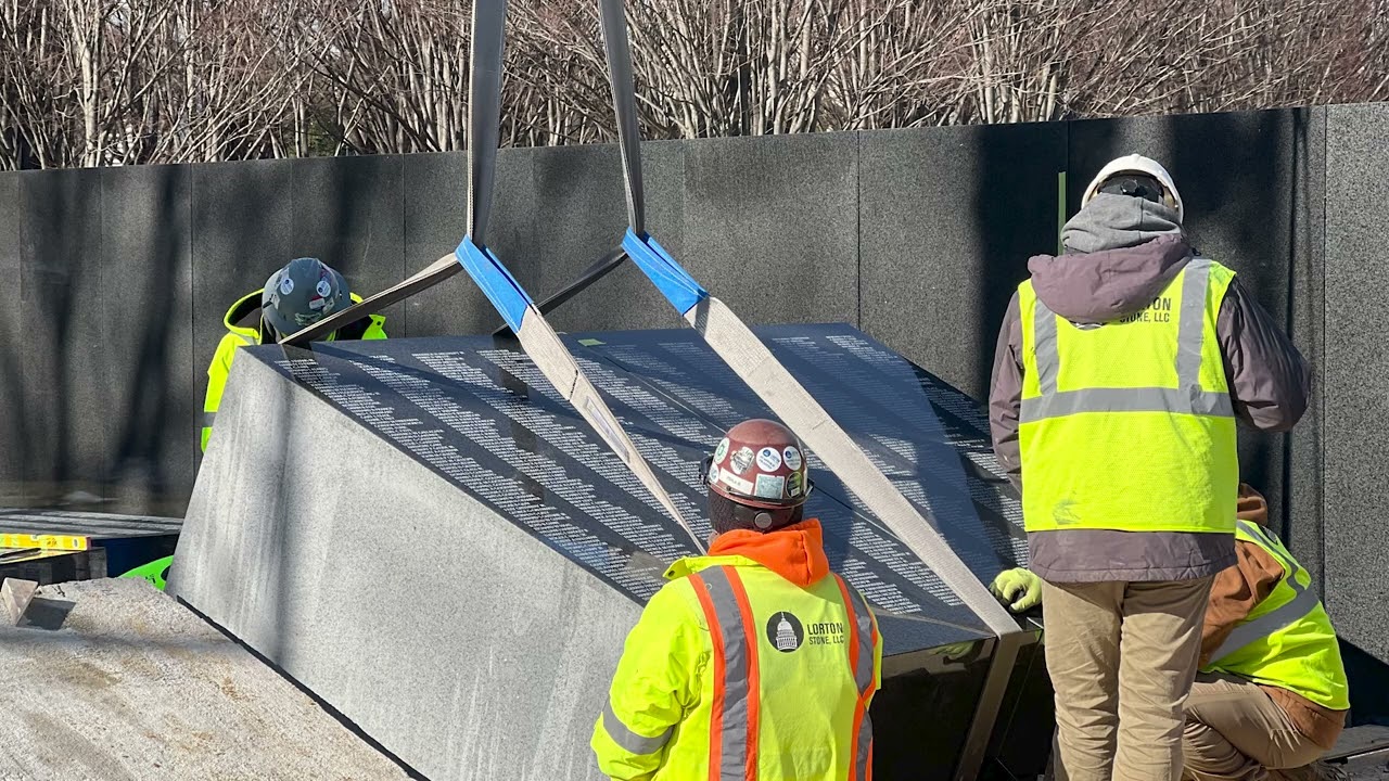 Construction of the Korean War Veterans Memorial Wall of Remembrance