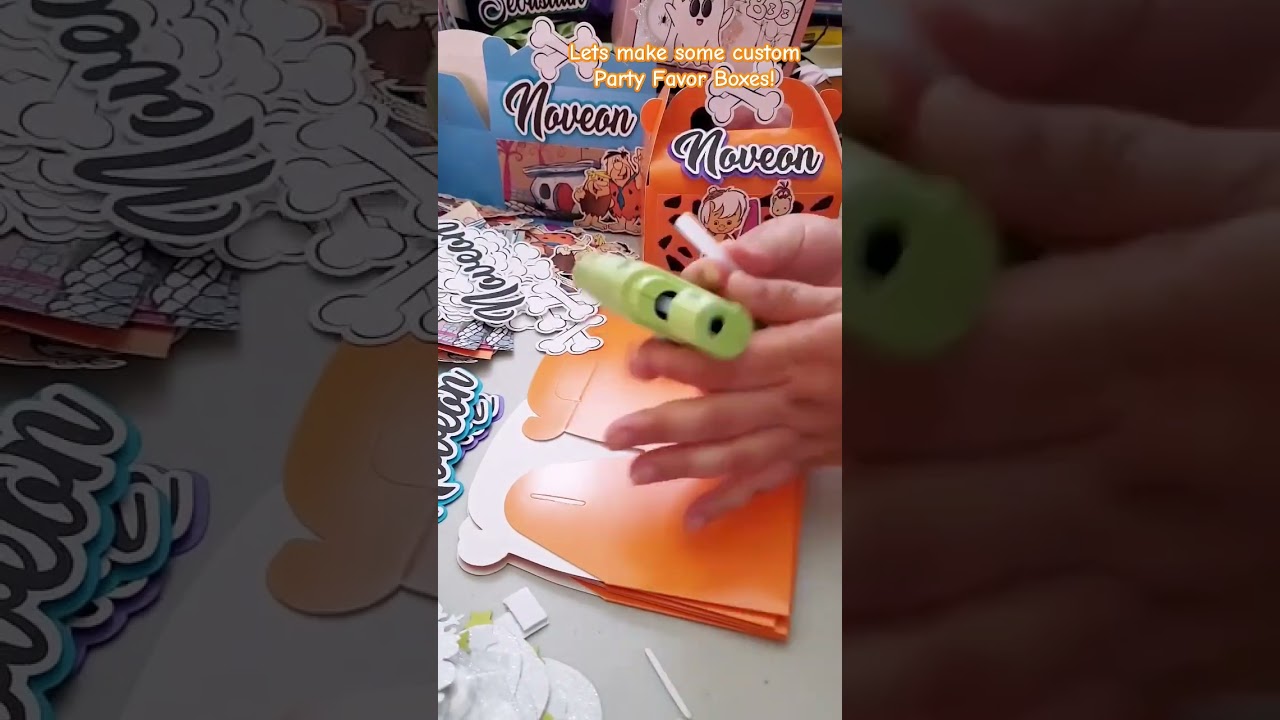 Custom Flinstones Party Favor Boxes! #favorboxes #flinstonesbirthday #goodyboxes #customorder