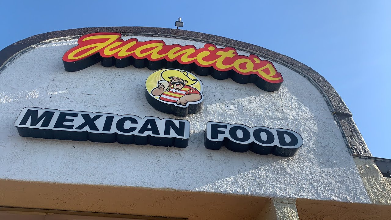At juanitos tacos
