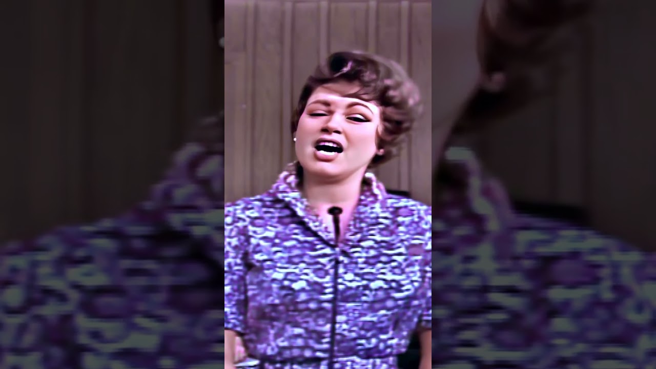 Patsy Cline - Leavin’ on Your Mind [Americana] 4K Remastered 1