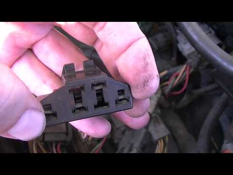 1989 ford bronco single pin self input connector location for self testing.