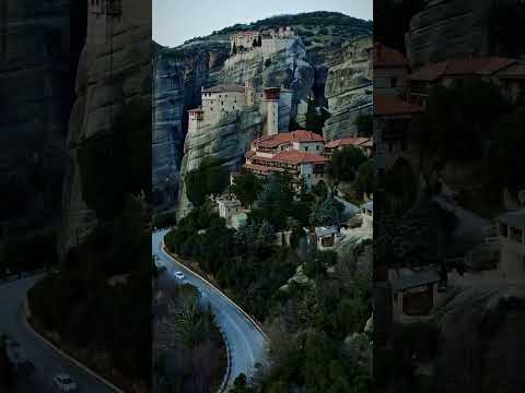 Meteora Monasteries in Greece 🇬🇷😍🌎