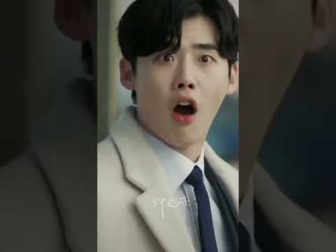 Best hair flip ever 😂😂ll #shorts #leejongsuk #sukkies