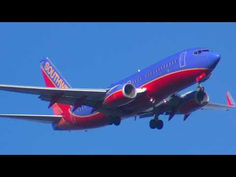 Southwest Airlines 737 over Baylands ATC SJC