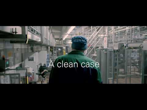 Efficient and hygienic dairy production with automatic cleaning and space optimization conveyors