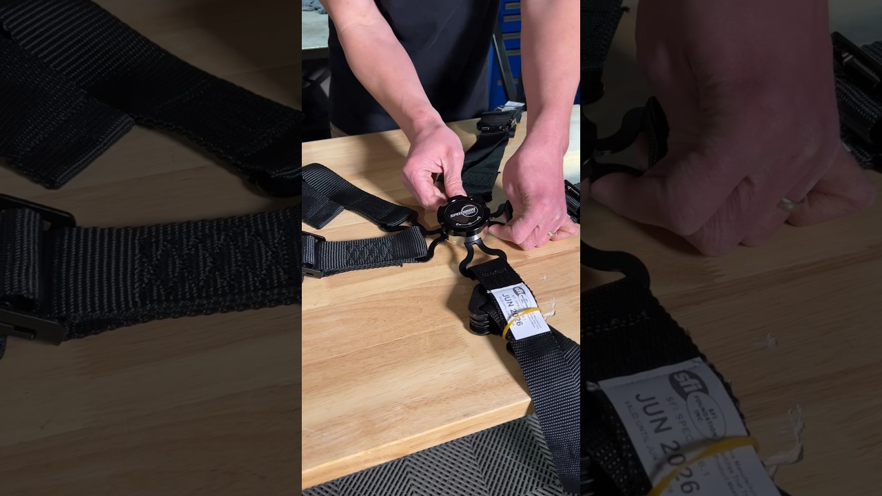 Cam-Lock vs Latch & Link Racing Harness #automobile #racing #motorsport