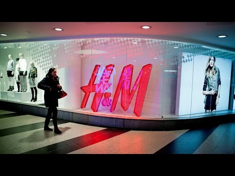 H&M Plans to Close 5% of Stores Next Year in Online Shift