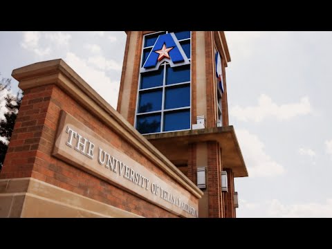 College Move-In Day at UT Arlington