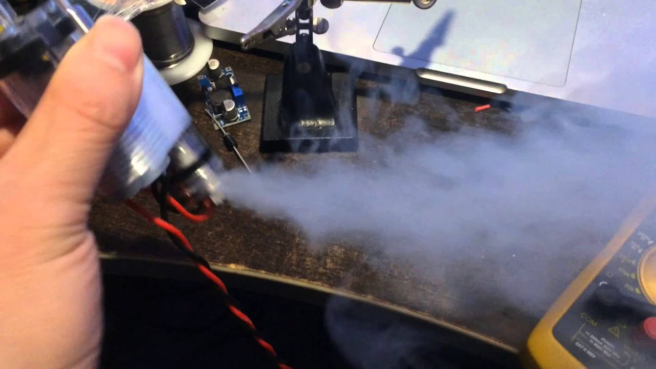 Kiki Tay's Mini Handheld Smoke Machine! (Redesigned Prototype)