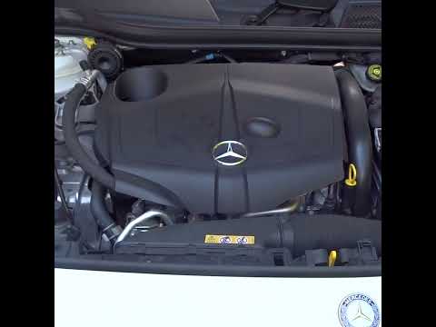 #short GLA Mercedes Benz engine