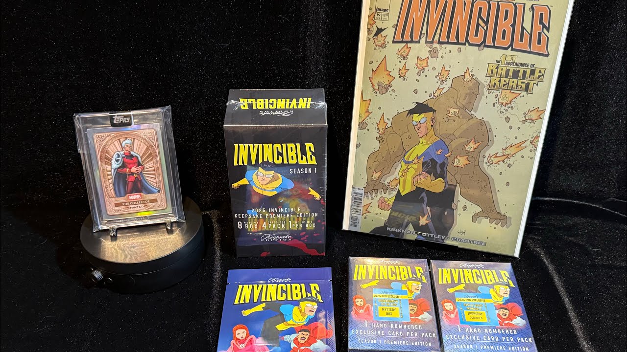 My first time opening, thoughts - 2025 INVINCIBLE Keepsake Season 1 Premiere #unboxing #invincible 