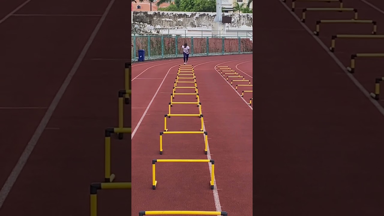 Mini hurdle workout 🔥💨 #shorts #viral #shortsvideo