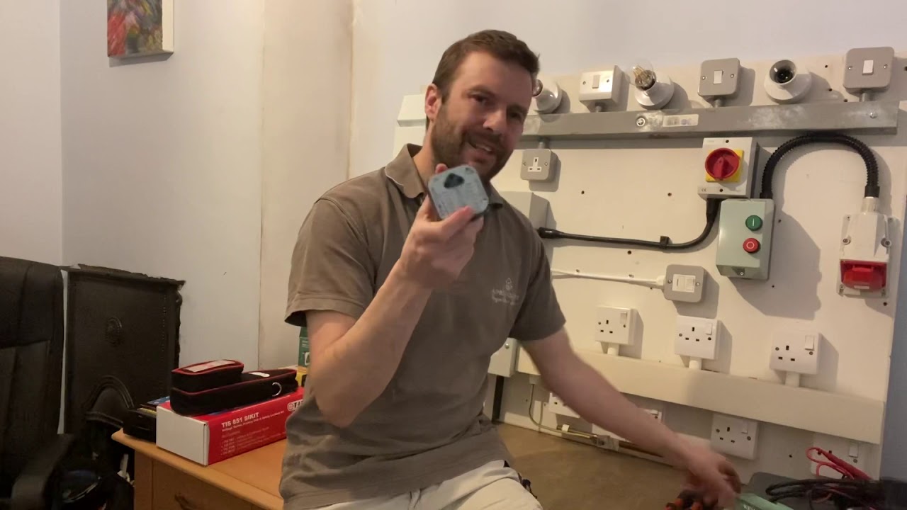 How far can you trust a plug in socket tester?