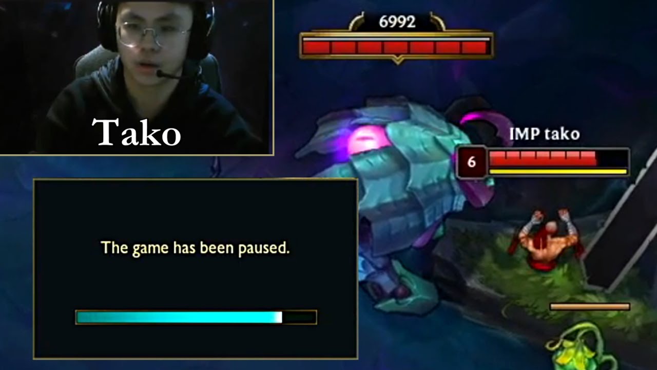 [閒聊] 諭示者穿牆Bug過了快2年還沒修喔== - 看板LoL - PTT網頁版