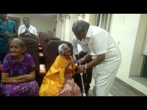 Padmasri Prof Dr VS Natarajan Honouring 106 years old Mrs Ponnammal