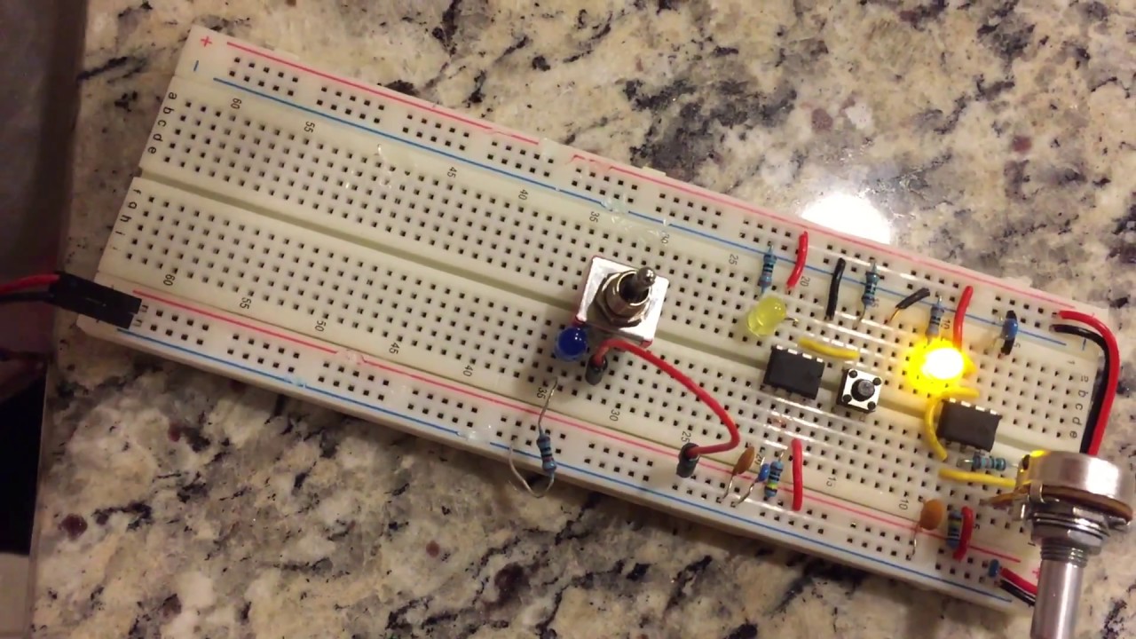8-bit computer: 555 timer debounced button and toggle switch
