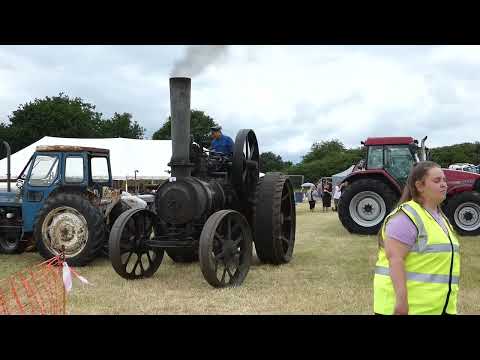 A look at Belt driven Threshers and Bailers