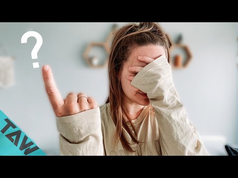 7 Uncommon Autism Signs In Girls (YOU NEED To Know)
