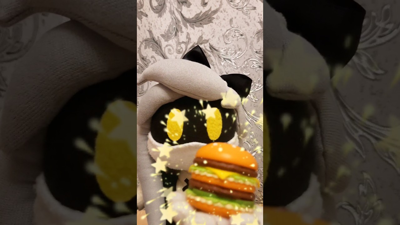 🍔A CYNburger🍔 #cyn #murderdrones #plushie