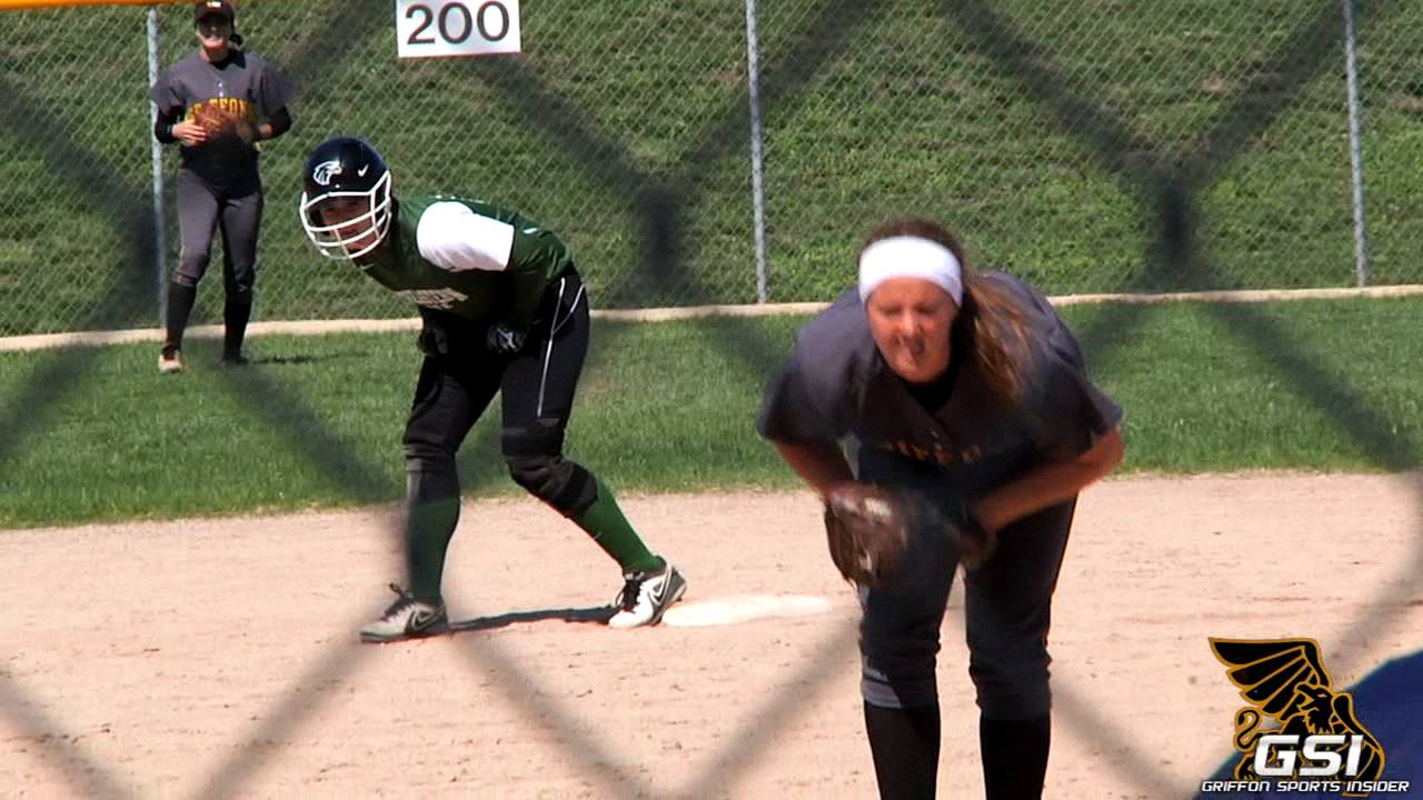 Softball Rolls to MIAA Tournament Title Game