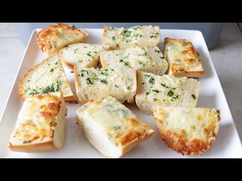 How to Make Garlic Bread | Easy Homemade Garlic Bread Recipe