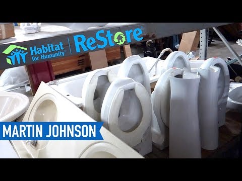 Shopping at Habitat For Humanity ReStore