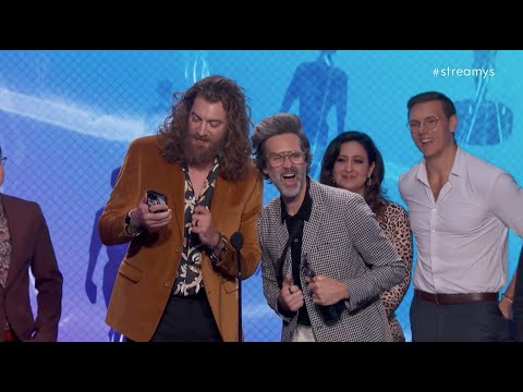 Charli D'Amelio Presents Show of the Year to Good Mythical Morning! | 2022 YouTube Streamy Awards