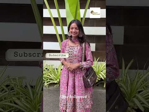 ๐ธ Mahakumbh Viral Girl Monalisha Spotted in Juhu โ Desi Diva Vibes! โจ๐