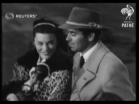 Tyrone Power arrives home from honeymoon (1949)
