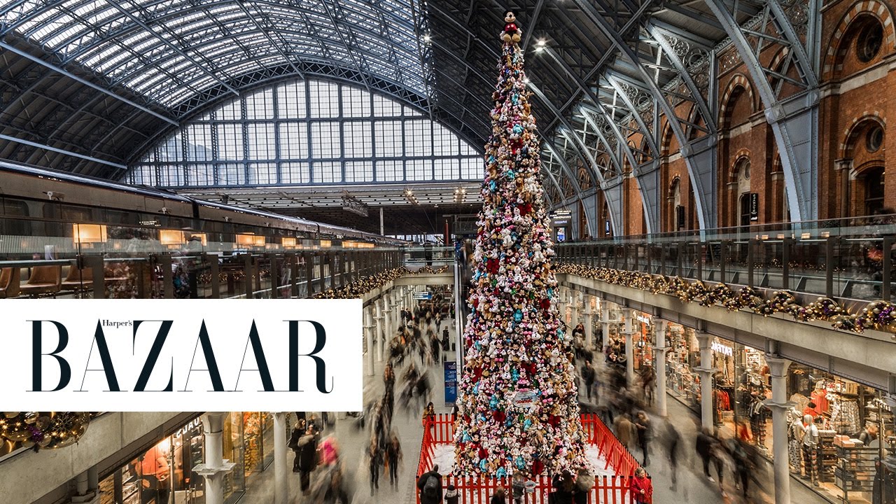 The World’s Most Amazing Christmas Trees