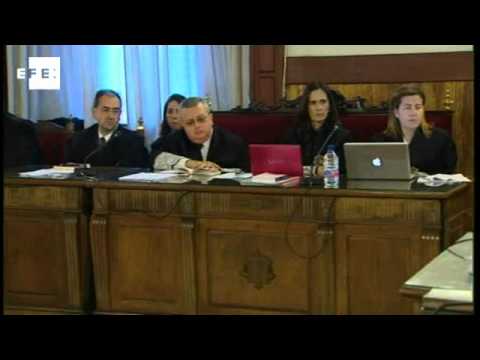 The jury begins to deliberate on the Gürtel suit plot.
