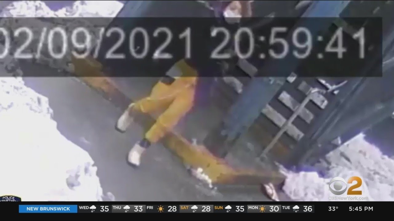 Woman Who Was Shoved Onto Subway Tracks In The Bronx Speaks Out About Frightening Attack