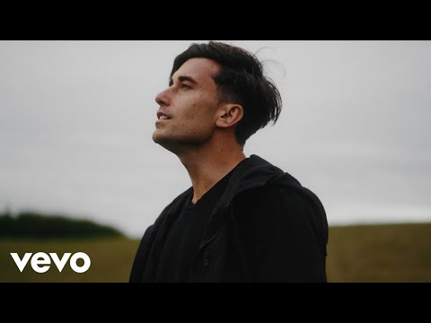 Phil Wickham - Falling In Love (Official Music Video)