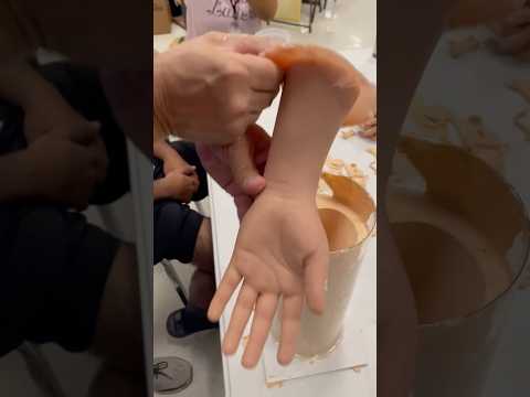 Severed TC-5130 #siliconehand #casting