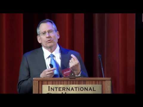 2017 Oppenheimer Lecture by John Preskill on Quantum Computing ...