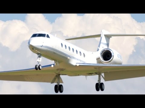 Gulfstream G550 N3788B Visual Approach & Landing at Bern Airport
